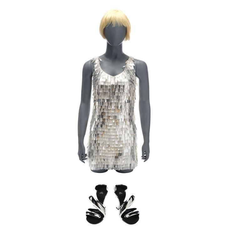 38. Joi's (Ana de Armas) Silver-color Sequin Dress Costume ### BLADE ...