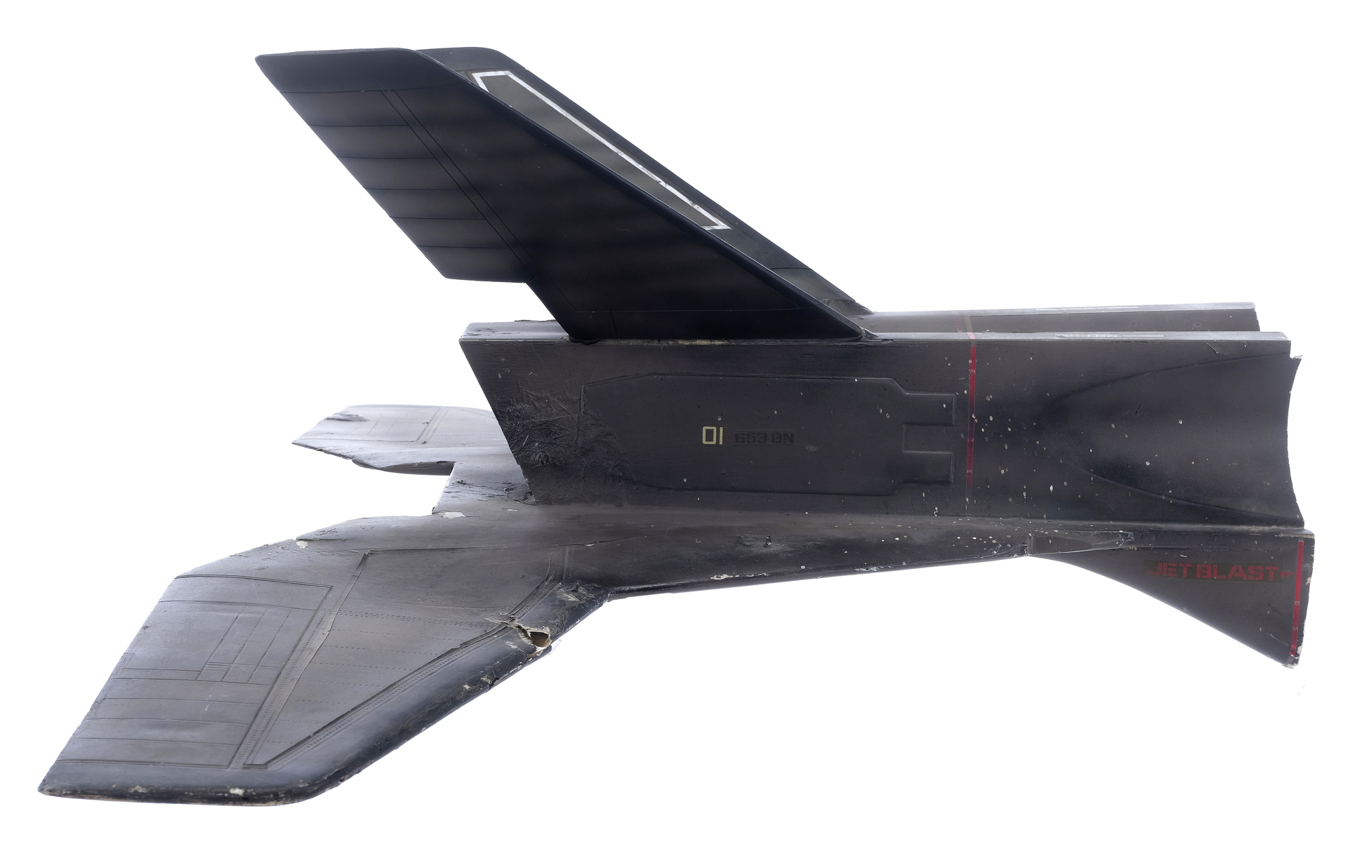 Lot # 16: Aliens (1986) - Crashed Sulaco Dropship Model Miniature Tail ...