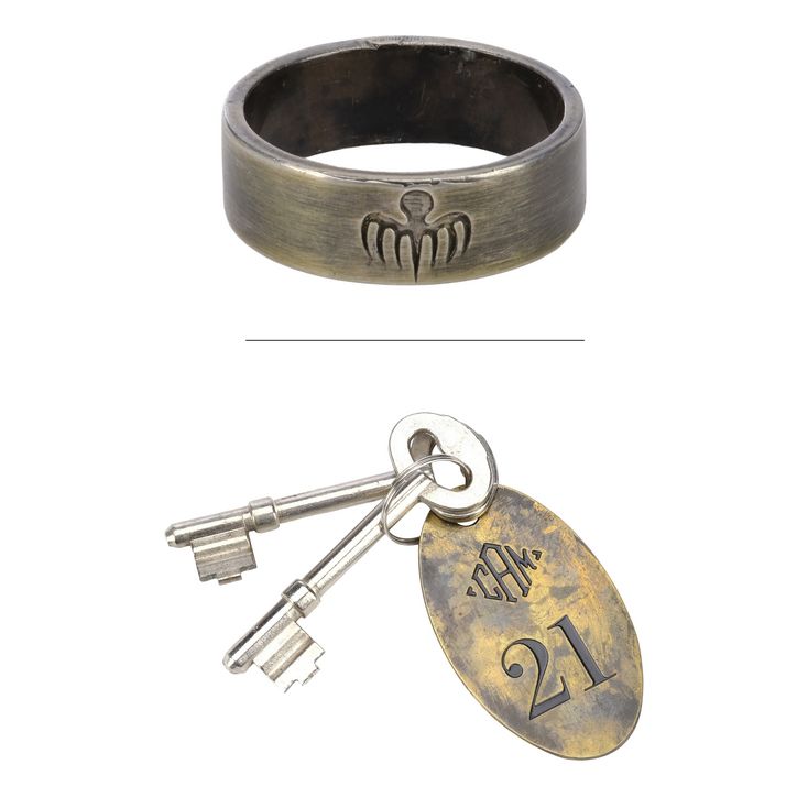 Lot #221: JAMES BOND: SPECTRE (2015) - Mr. Hinx's (Dave Bautista) Metal ...