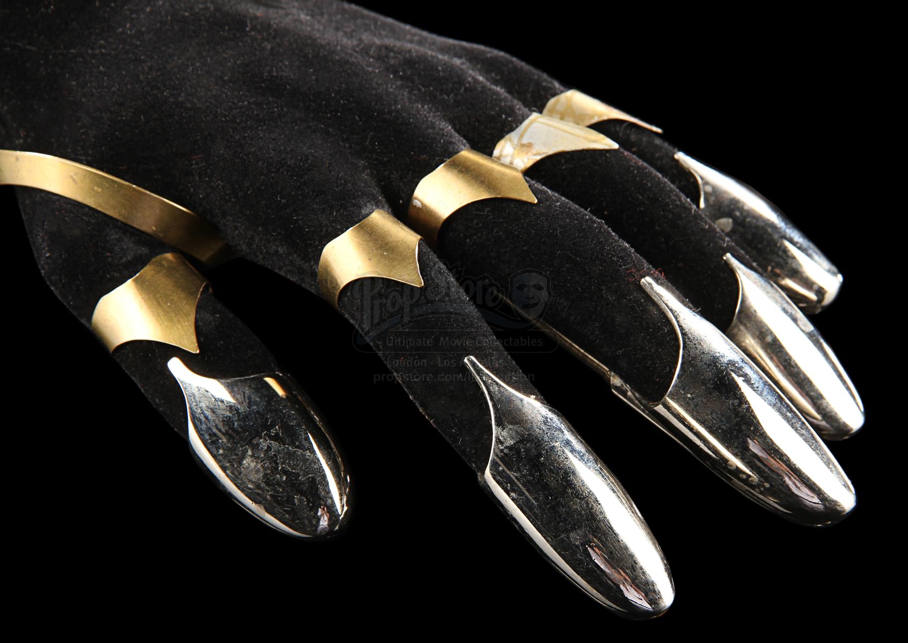 Propstore - Find Your Extraordinary