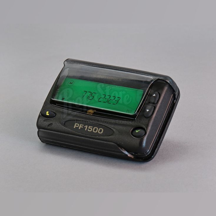 Bruce Nolans (Jim Carrey) Pager | BRUCE ALMIGHTY (2003)