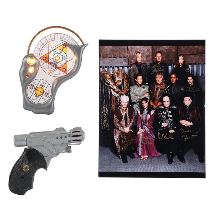 Earth Alliance PPG Mk. I Pistol, Computer Pad, and Cast-autographed ...
