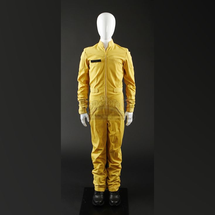 Ender Wiggins (Asa Butterfield) Yellow Launchie Flight Suit 1 | ENDER'S ...