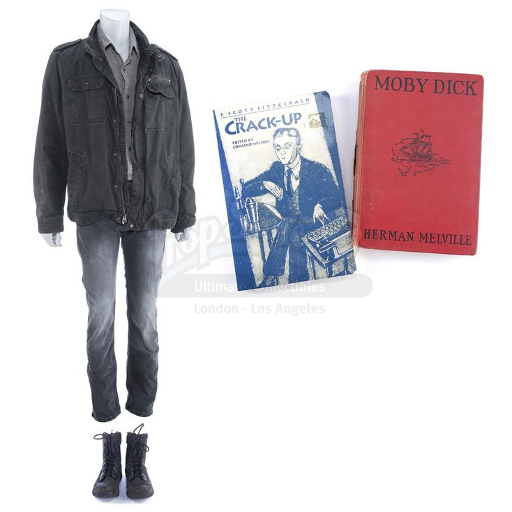 Frank Castles Curtis Hoyle Visit Costume and Books | MARVEL'S THE ...