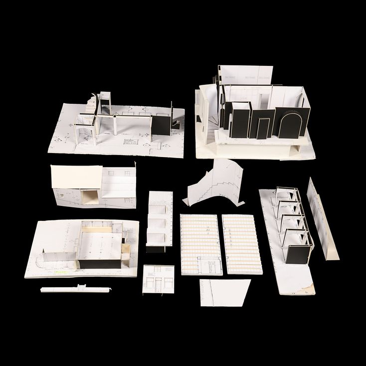 Box of Assorted Art Department Set Models | WOMAN IN BLACK, THE (2012)