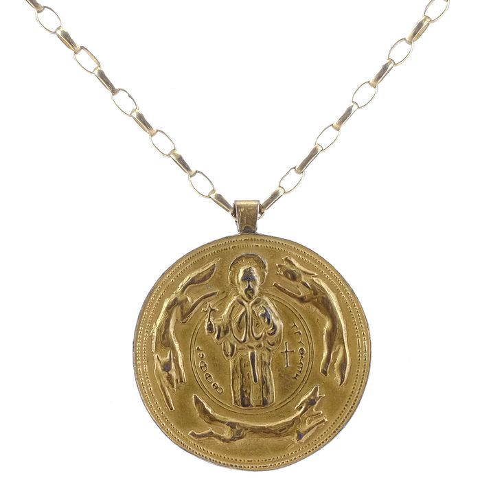 Lot 1432 - Lawrence Talbots (Benicio del Toro) Medallion | WOLFMAN, THE ...