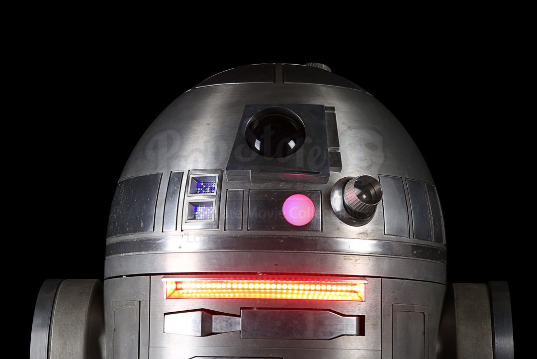 Light-Up Remote Control R2-BHD Droid | #N# STAR WARS: THE LAST JEDI (2017)