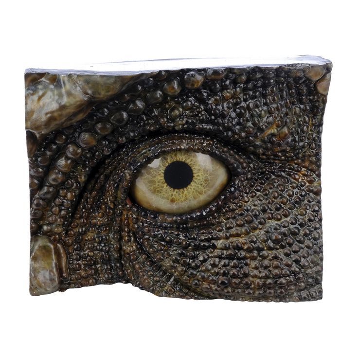 Lot #229: JURASSIC PARK (1993) - Tyrannosaurus Rex Reference Eye in ...