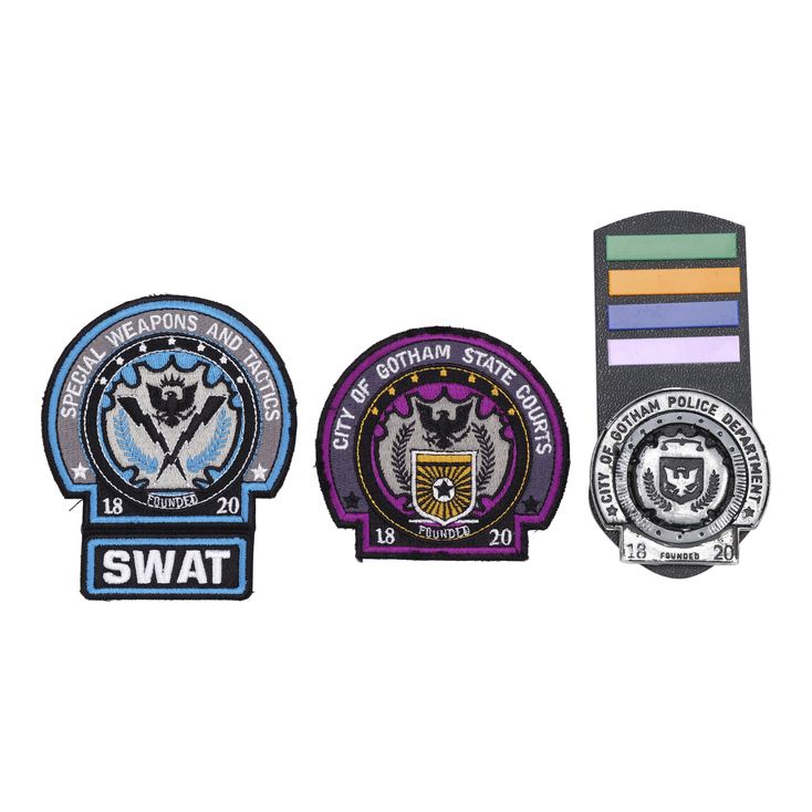 Lot #729 - THE DARK KNIGHT (2008) - Set of Gotham Law Enforcement ...