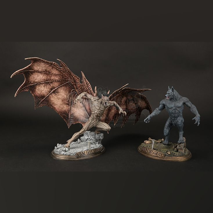 Dracula and Van Helsing Gentle Giant Studios Reference Maquettes | VAN ...