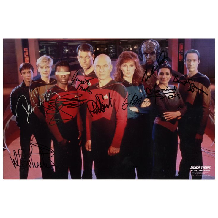 Lot # 1582: STAR TREK: THE NEXT GENERATION (1987-1994) - Season 1 Cast ...