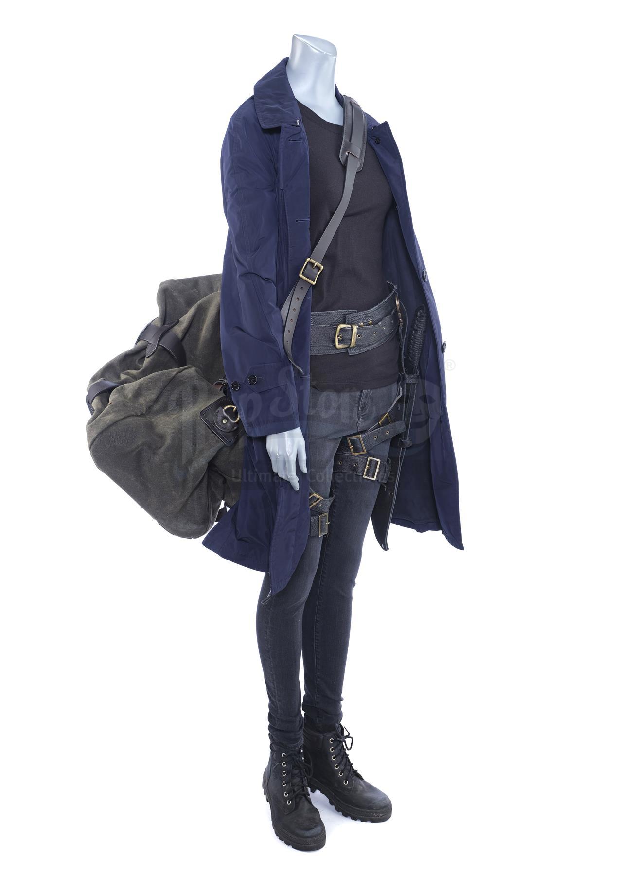 Mary Walkers Warehouse Costume with Stunt Machetes and Duffel Bag ...