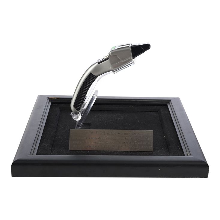 Lot 1564 - 24th Century Type II Phaser Replica in Display | STAR TREK ...