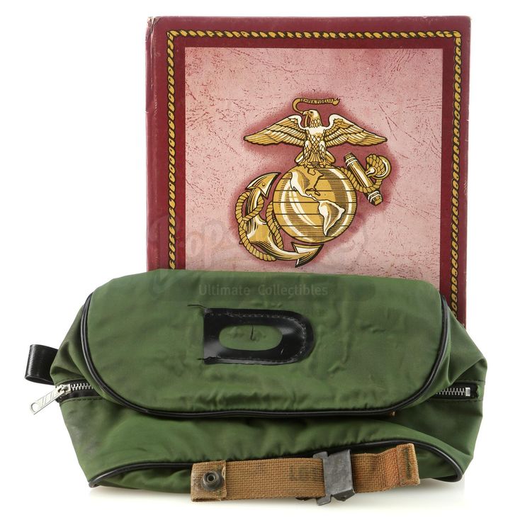 Foot Locker Contents | FULL METAL JACKET (1987)