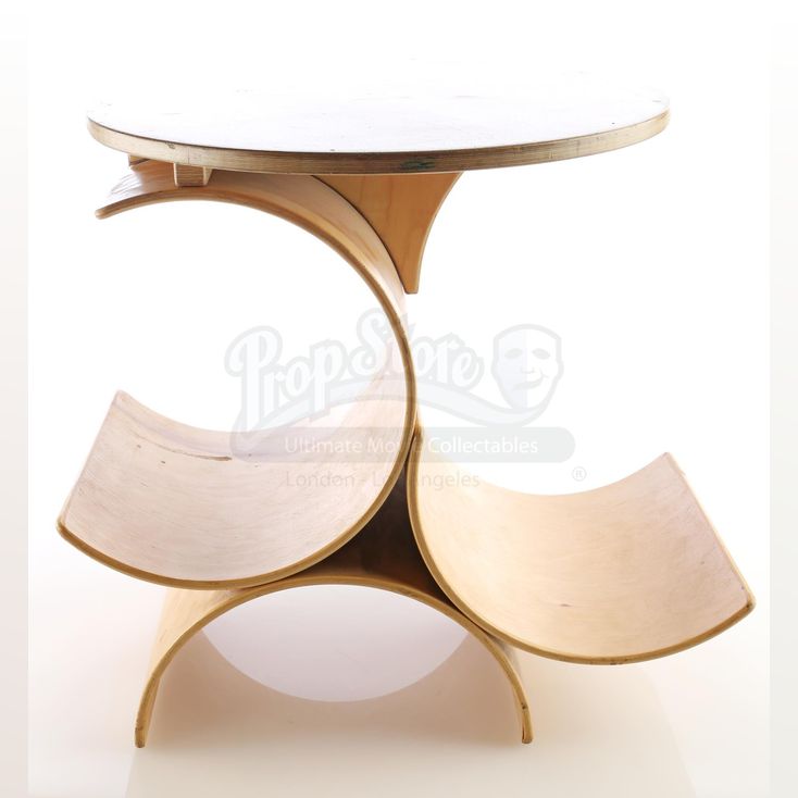 Ross Gellers Apartment Side Table | FRIENDS (TV SERIES, 1994-2004)