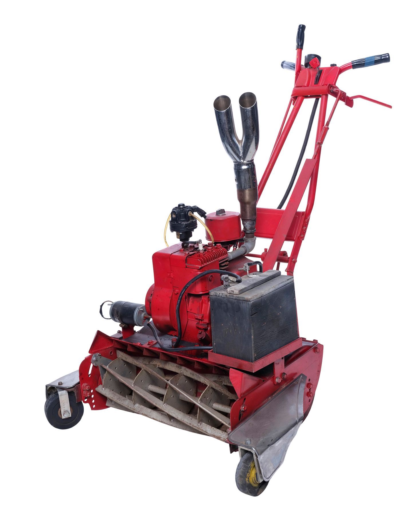 754. Jobe Smith's (Jeff Fahey) Big Red Lawnmower ### THE LAWNMOWER MAN ...