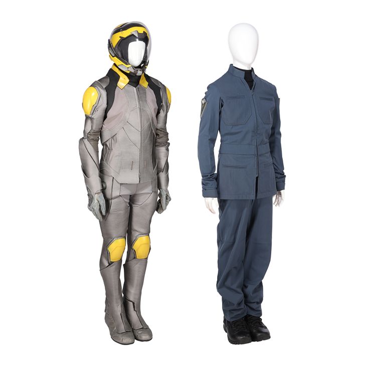 Lot # 1091: ENDER'S GAME (2013) - Ender Wiggin's (Asa Butterfield) BDU ...