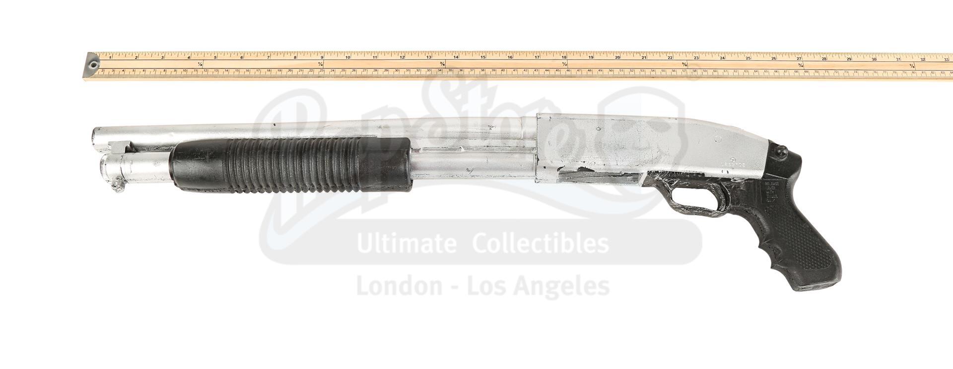 Howard Paynes (Dennis Hopper) Stunt Shotgun | Propstore - Find Your ...
