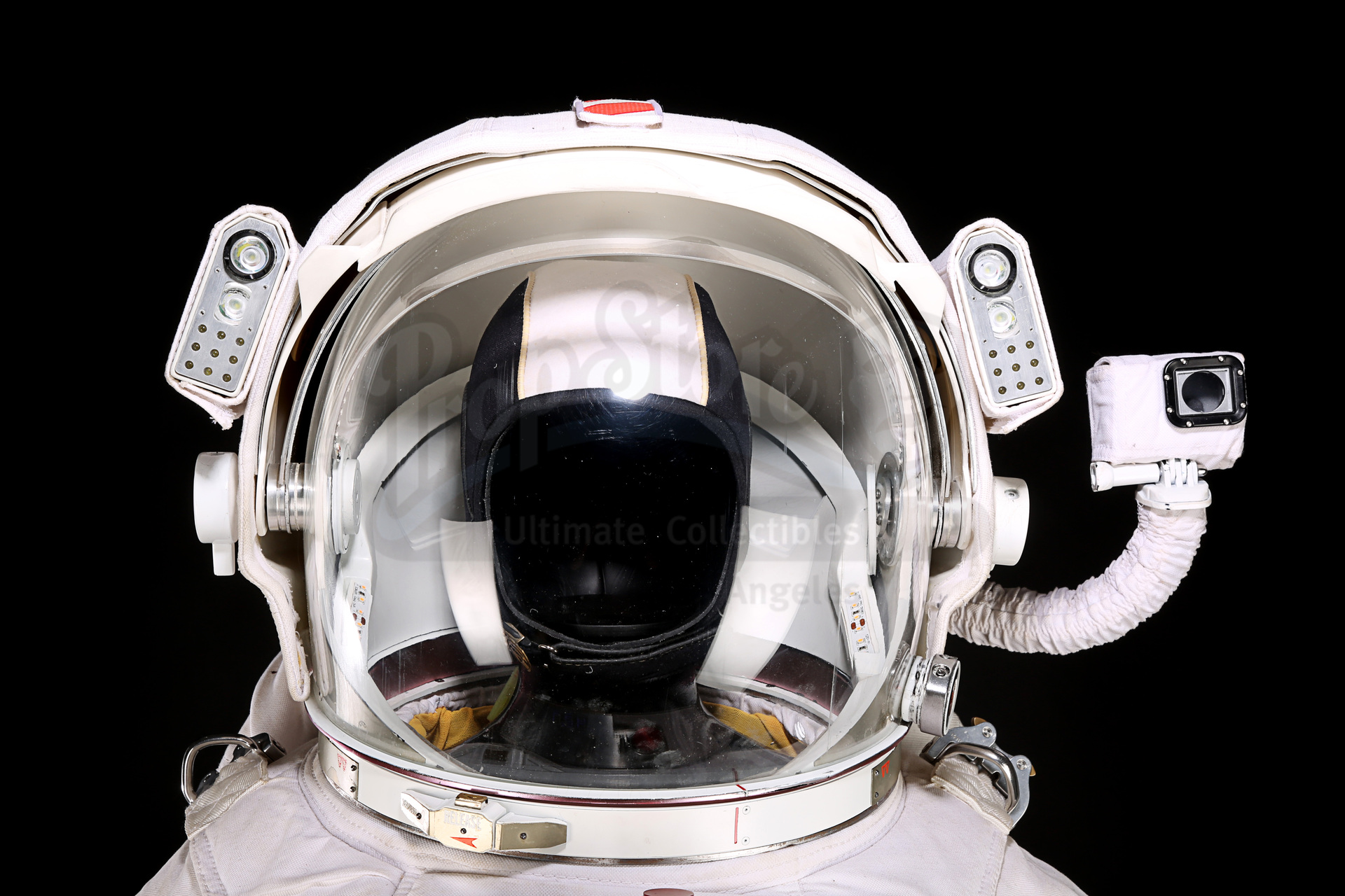 Commander Melissa Lewis (Jessica Chastain) EVA Suit | MARTIAN, THE (2015)