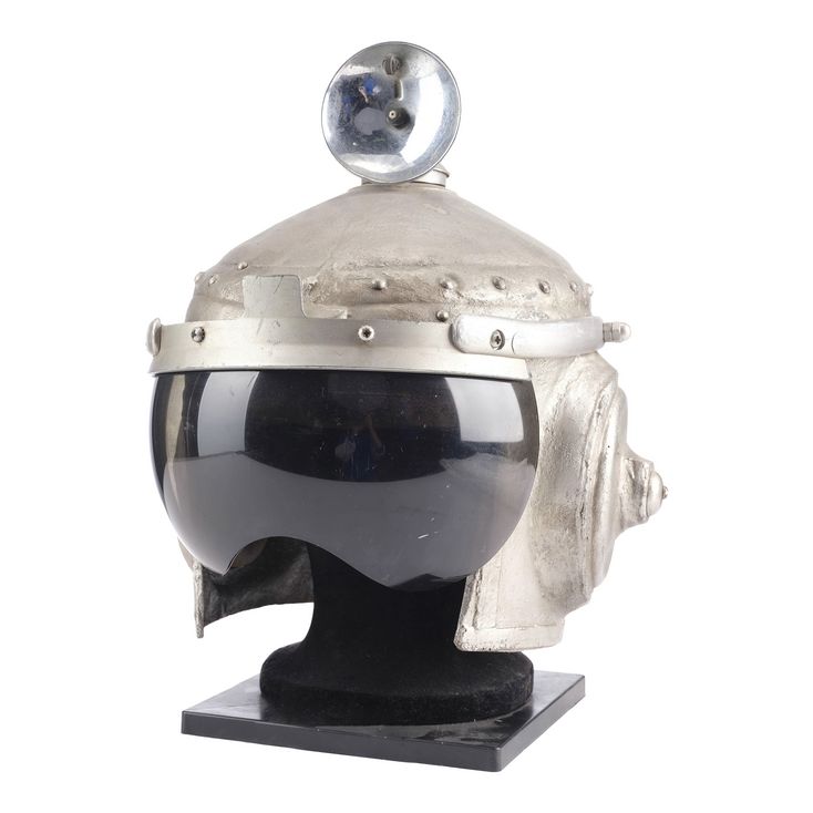 242. Morks (Robin Williams) Screen-Matched Helmet | MORK & MINDY (T.V ...