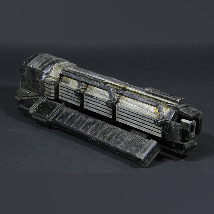 EXO Suit Shoulder Cannon | EDGE OF TOMORROW (2014)