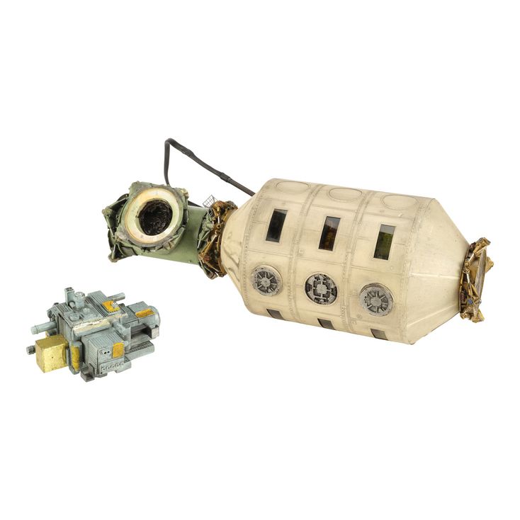 801. Light-Up Lewis and Clark Daylight Station Model Miniature | EVENT ...