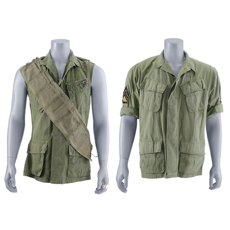 Lot 1472 - Sgts. Barnes (Tom Berenger) and Elias (Willem Dafoe) Costume ...