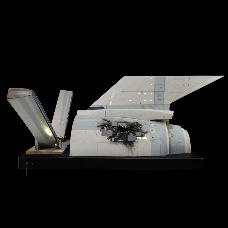 Lot 338 - Screen-matched Light-up Battle-damaged USS Enterprise Hull ...
