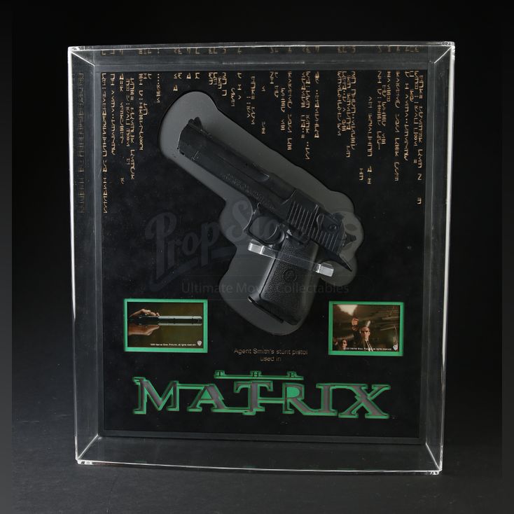 Agent Smiths (Hugo Weaving) Stunt Desert Eagle | MATRIX, THE (1999)