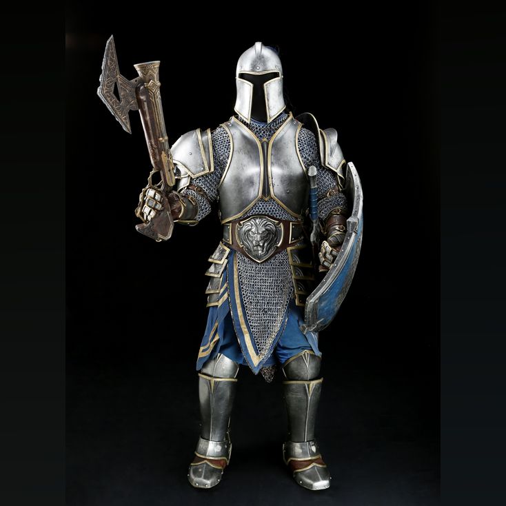 Lot #435: WARCRAFT (2016) - Alliance Foot Soldier Armour with Sword ...