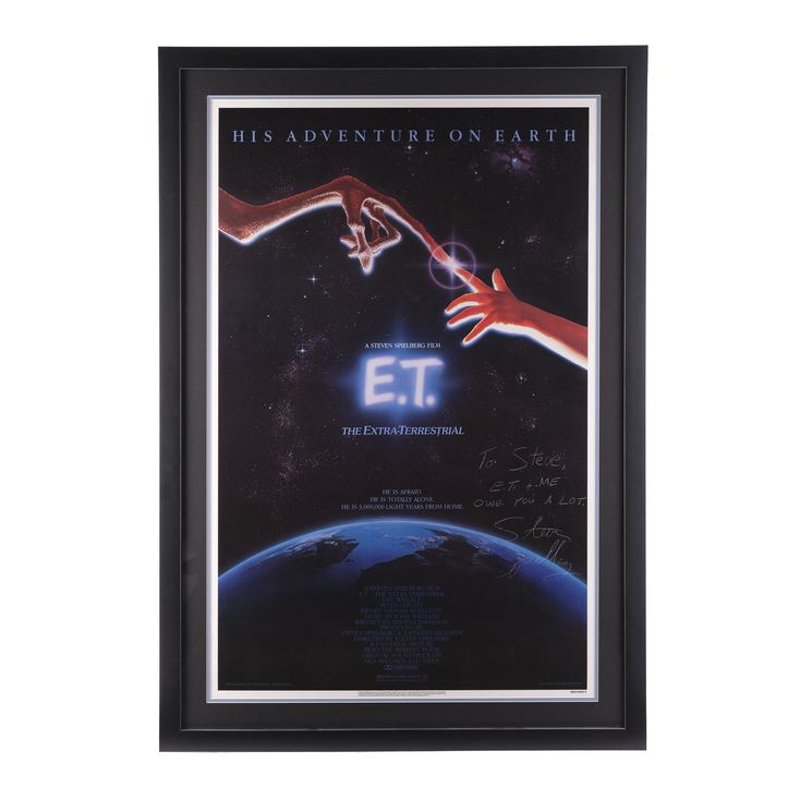 Lot #121 - E.T. THE EXTRA-TERRESTRIAL (1982) - Framed Steven Spielberg ...