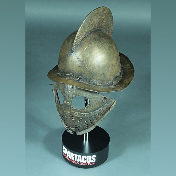 Gladiators SFX Helmet Display | SPARTACUS: GODS OF THE ARENA (2011)