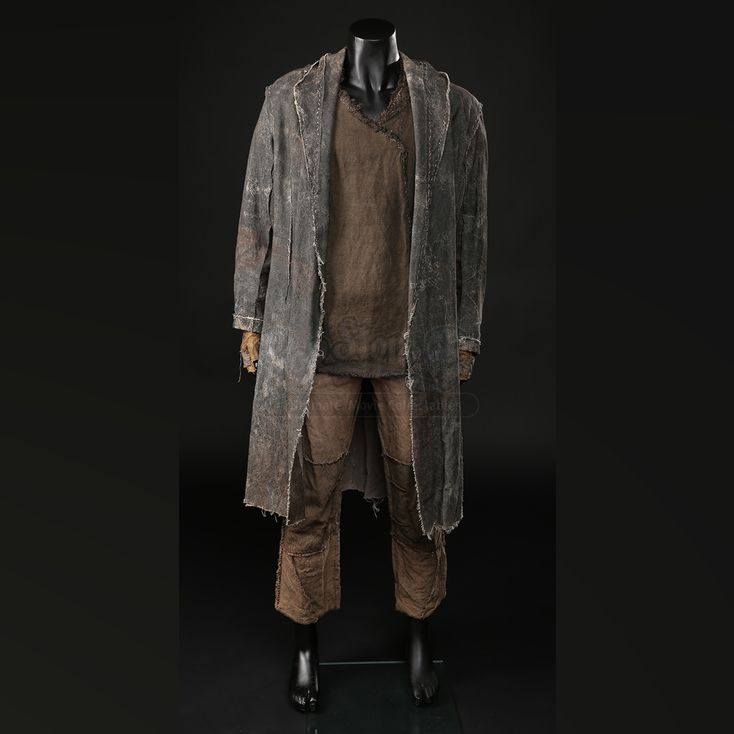 Noah Ark Costume | NOAH (2014)