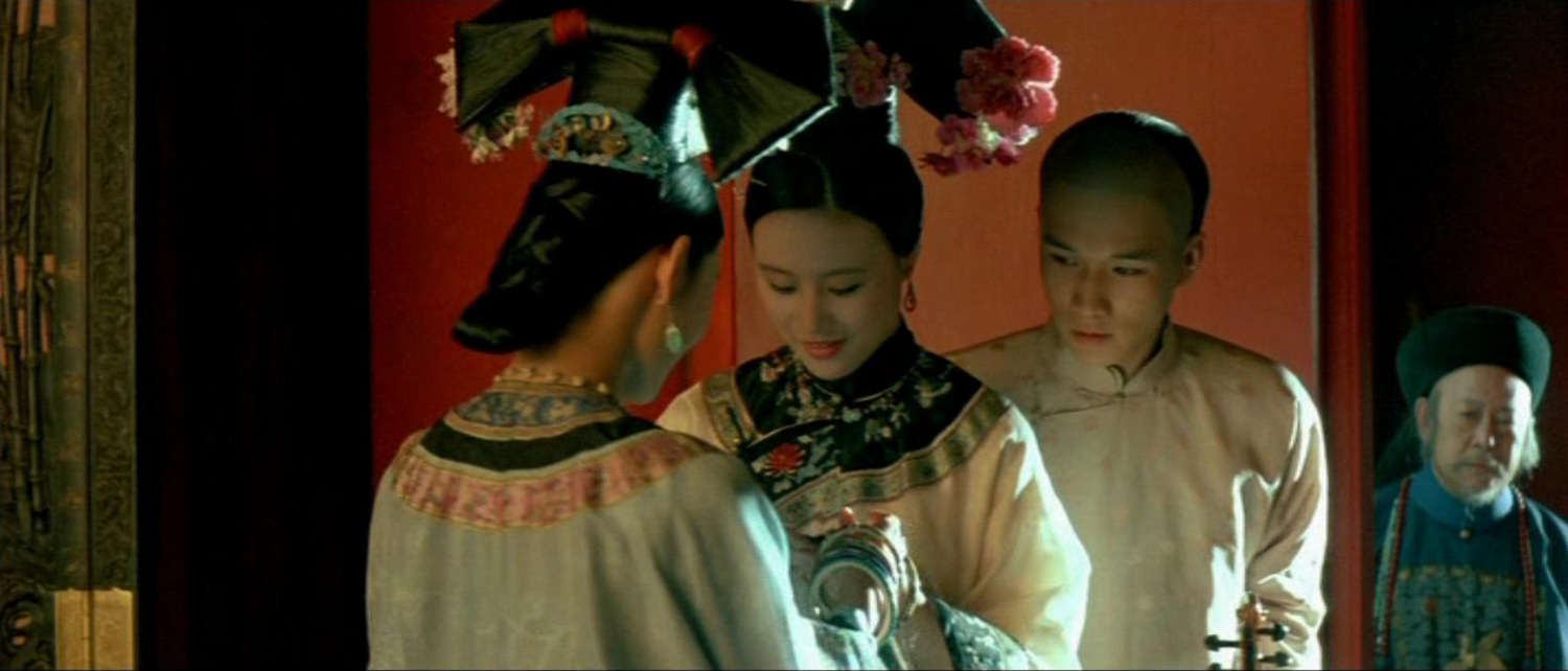 Chen Pao Chens (Victor Wong) Blue Quilted Surcoat | LAST EMPEROR, THE ...