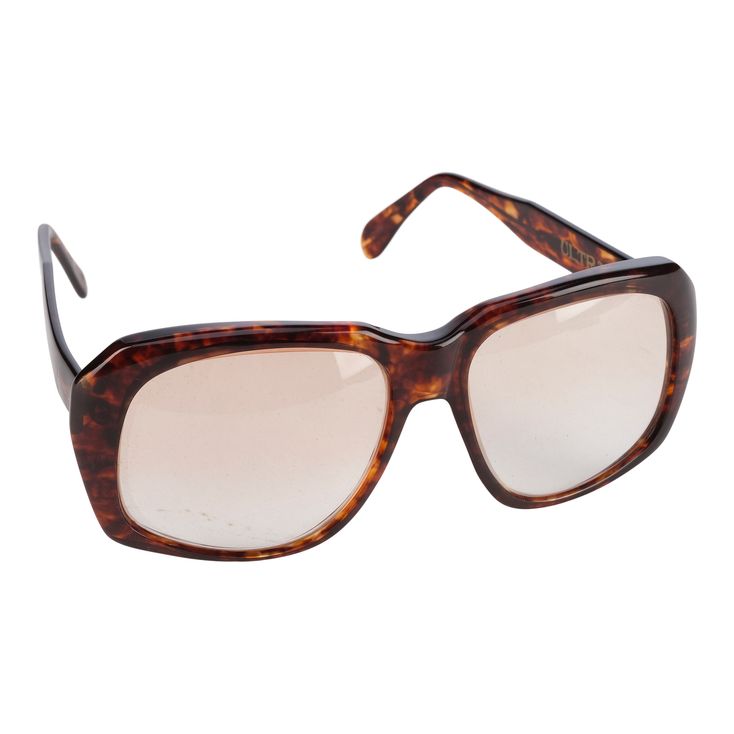 Lot # 66: CASINO (1995) - Sam Ace Rothstein's (Robert De Niro) Sunglasses