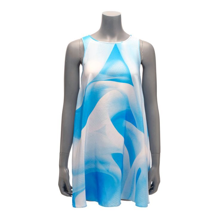 Jois (Ana de Armas) Screen-Matched Blue and White Dress | BLADE RUNNER ...