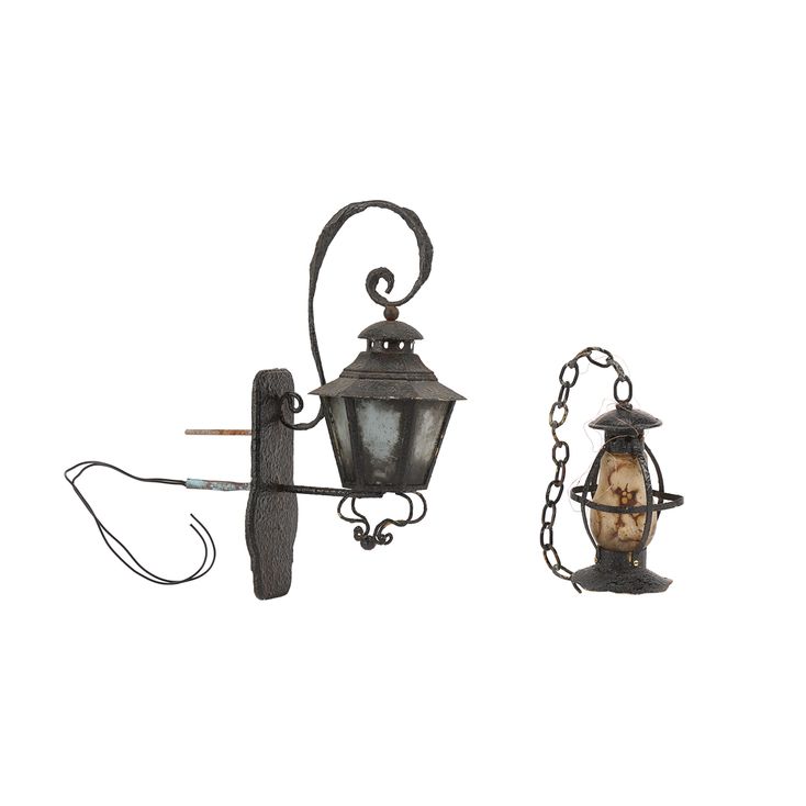 Lot 1003. Screen-matched Land of the Dead Lamps | CORPSE BRIDE (2005)