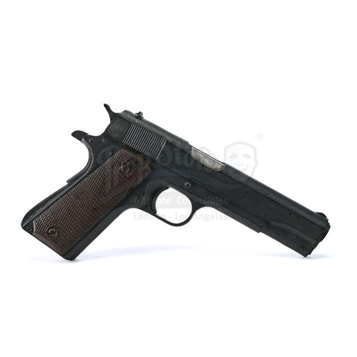 Captain Americas (Chris Evans) Stunt Pistol | CAPTAIN AMERICA: THE ...