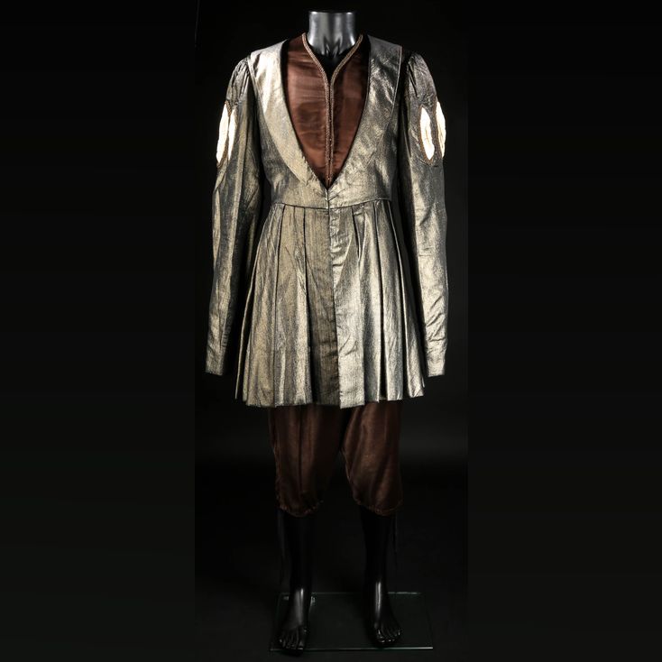 King Henry VIII (Sidney James) Gold Costume | CARRY ON HENRY (1971)