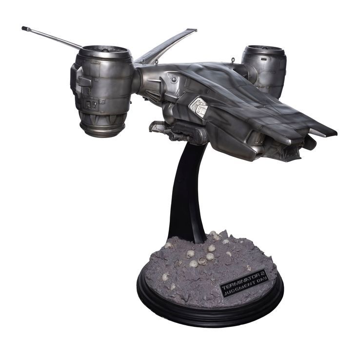 1041. Oversized Hollywood Collectibles Group Studio-Scale Aerial HK ...