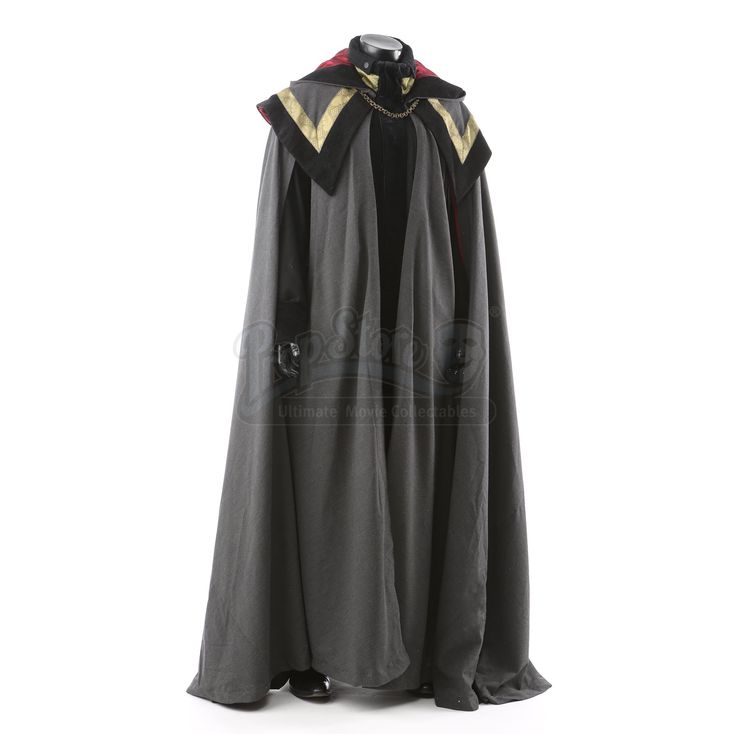 Lot 862 - Felixs Battle Costume | TWILIGHT SAGA, THE: BREAKING DAWN ...