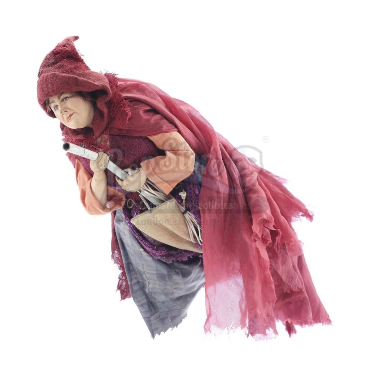 Flying Witch Mary (Kathy Najimy) Puppet | HOCUS POCUS (1993)
