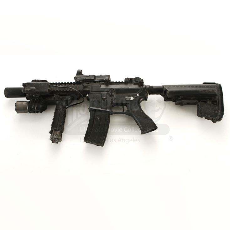 Barney Ross (Sylvester Stallone) Stunt Noveske Assault Rifle ...