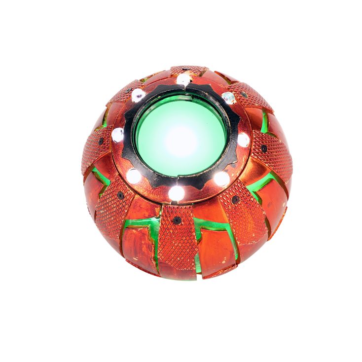 Lot 333 - Hero Light-up Green Goblin (Willem Dafoe) Pumpkin Bomb ...