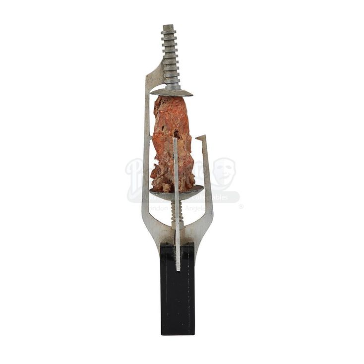 Axon Injector Device | DOCTOR WHO: CLAWS OF AXOS (T.V. SERIES, 1971)
