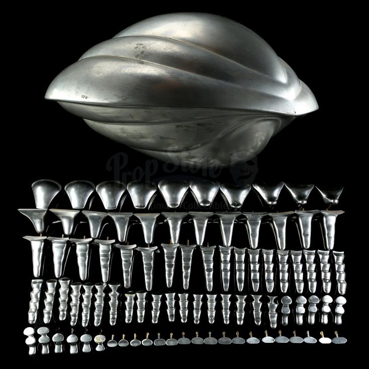 Trimaxion Drone Ship Model with Replacement Animation Morphing Stair ...