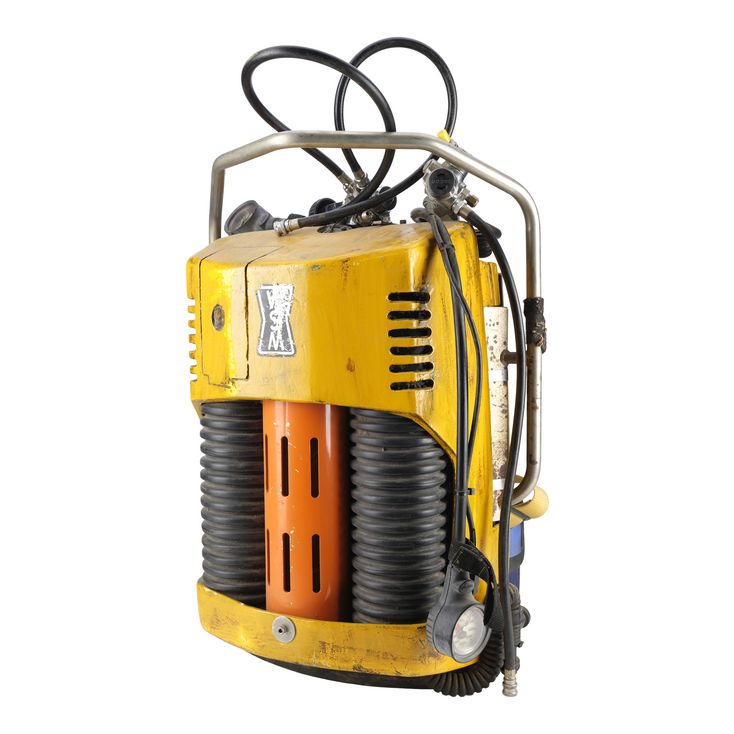 Lot # 492: THE ABYSS (1989) - Diving Backpack