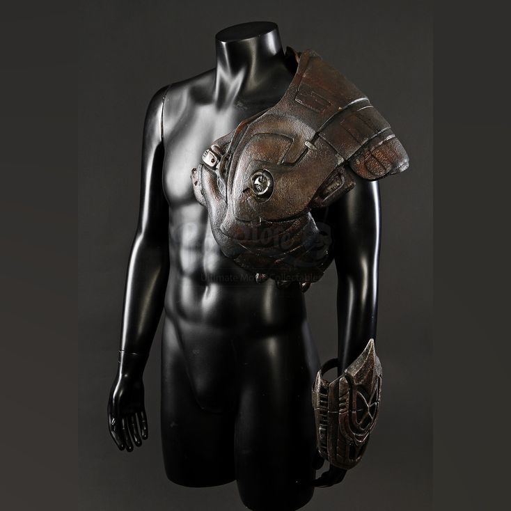 Mr. Black Prototype Armor Set | PREDATORS (2010)