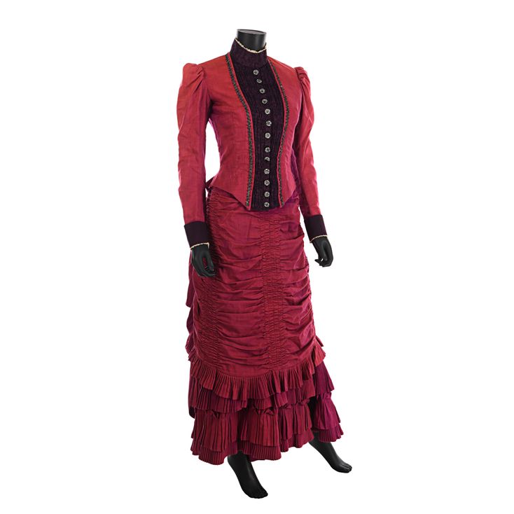 Lot 35. Clara Claytons (Mary Steenburgen) Train Sequence Dress | BACK ...