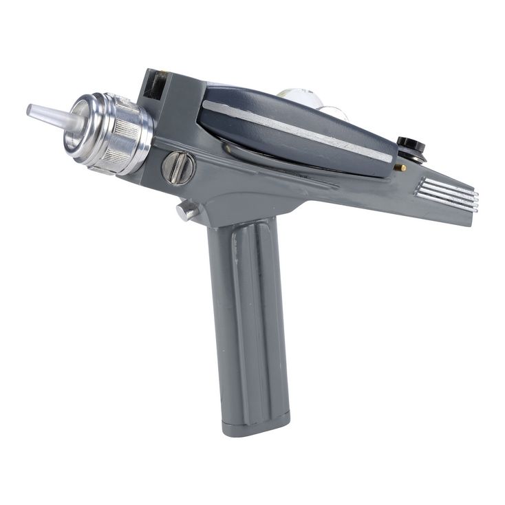 Lot # 352: STAR TREK: DEEP SPACE NINE (T.V. SERIES, 1996) - Trials and ...